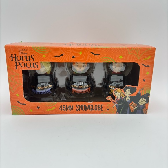 Disney | Holiday | Disney Hocus Pocus Set Of 3 Mini Water Globes Sarah ...